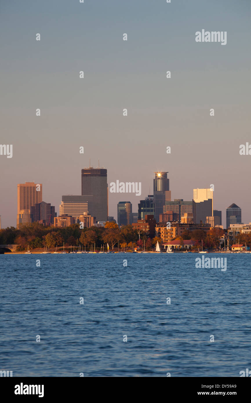 Lake calhoun hi-res stock photography and images - Alamy