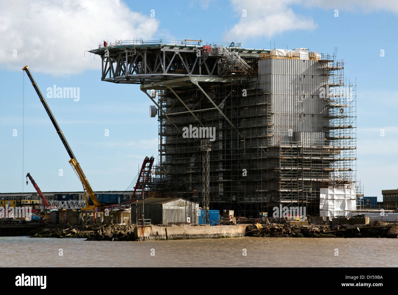Oil rig accommodation platform being constructed in Lowestoft Stock ...