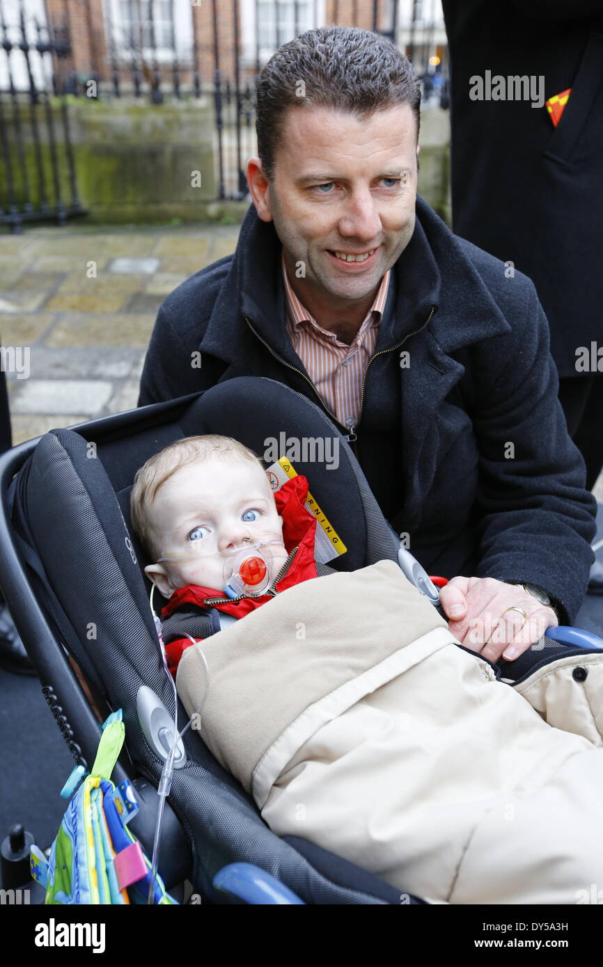 Dublin fire service ambulance hi-res stock photography and images - Alamy