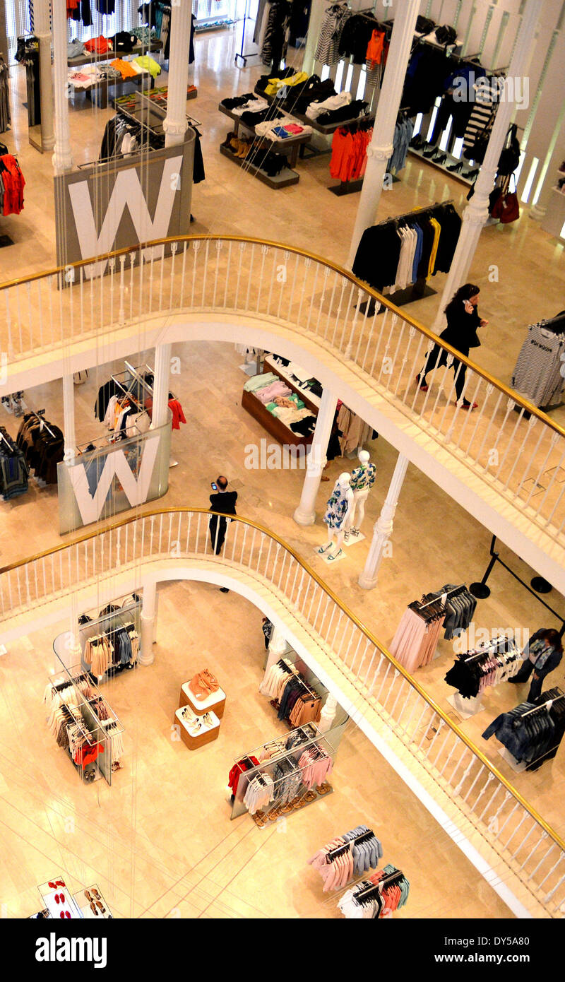 Istat italy hi-res stock photography and images - Alamy