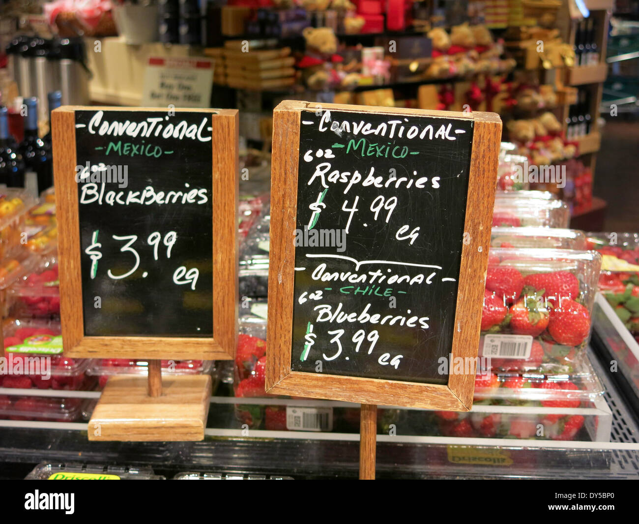Price Signs for Fresh Raspberries and Blackberries, The Fresh Market in ...