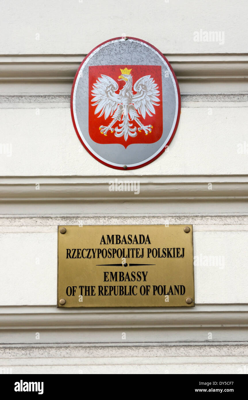 Signs in polish in uk hi-res stock photography and images - Alamy