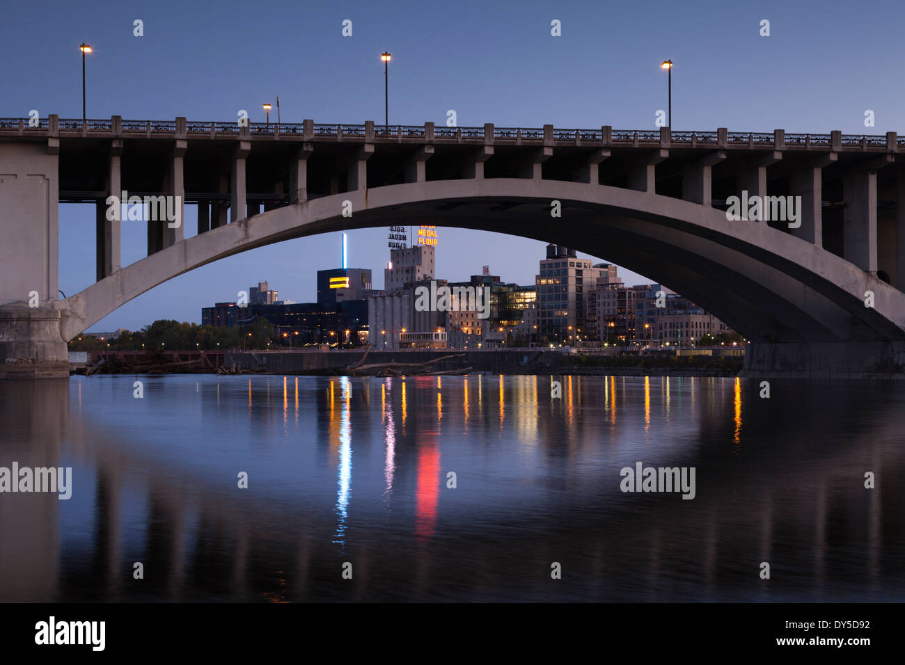 USA, Minnesota, Minneapolis, Third Avenue Bridge and Mill City area at ...