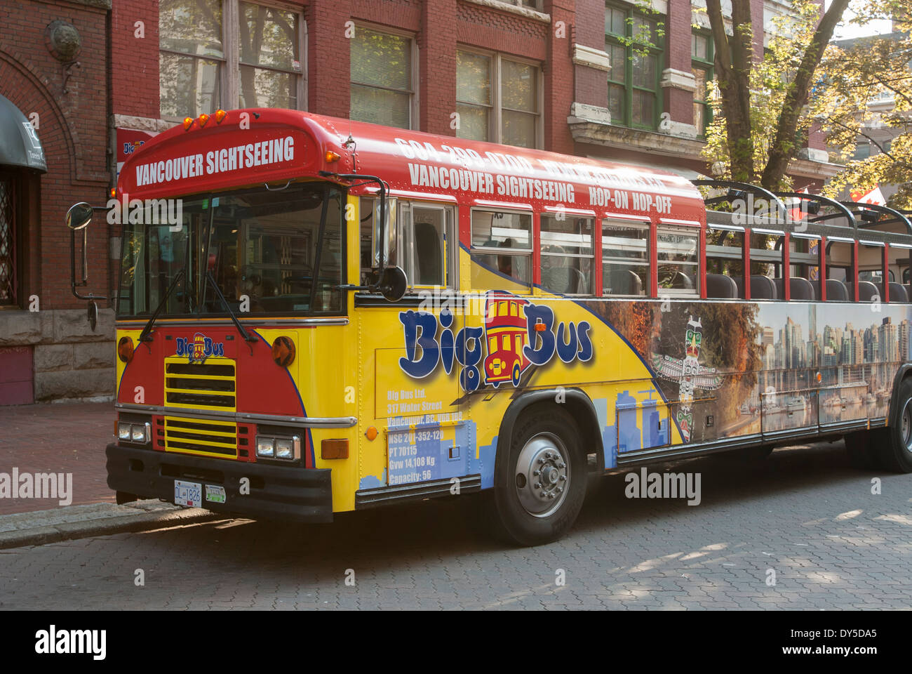 Big Bus touring company, sightseeing bus for tourists to view Vancouver ...