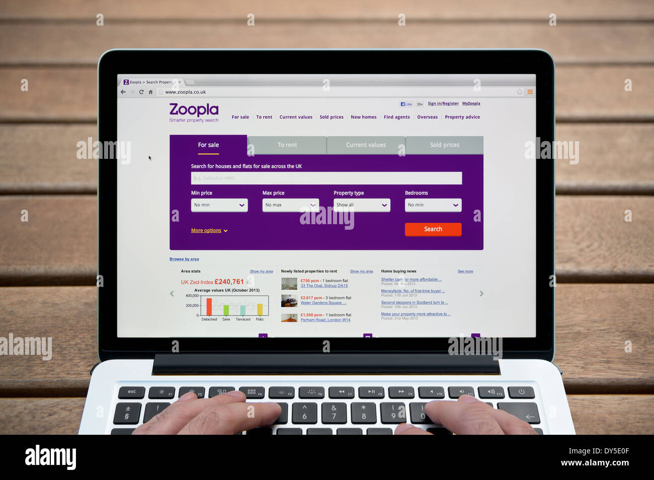Zoopla sold hi-res stock photography and images - Alamy