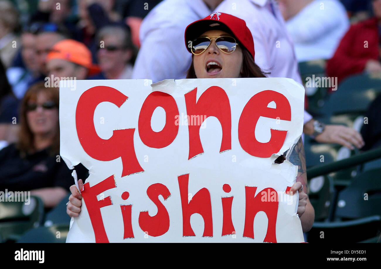 Houston, Texas, USA. 7th Apr, 2014. APR 07 2014: A Los Angeles Angels ...