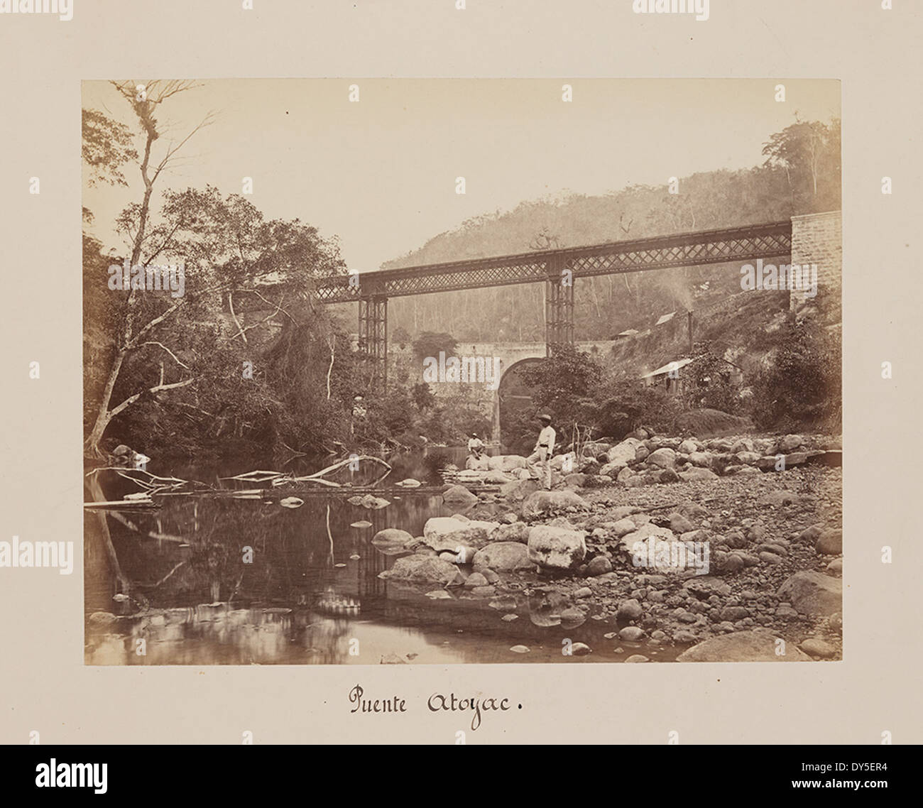 The Puente Atoyac is a railroad bridge part of the Ferrocarril Mexicano ...