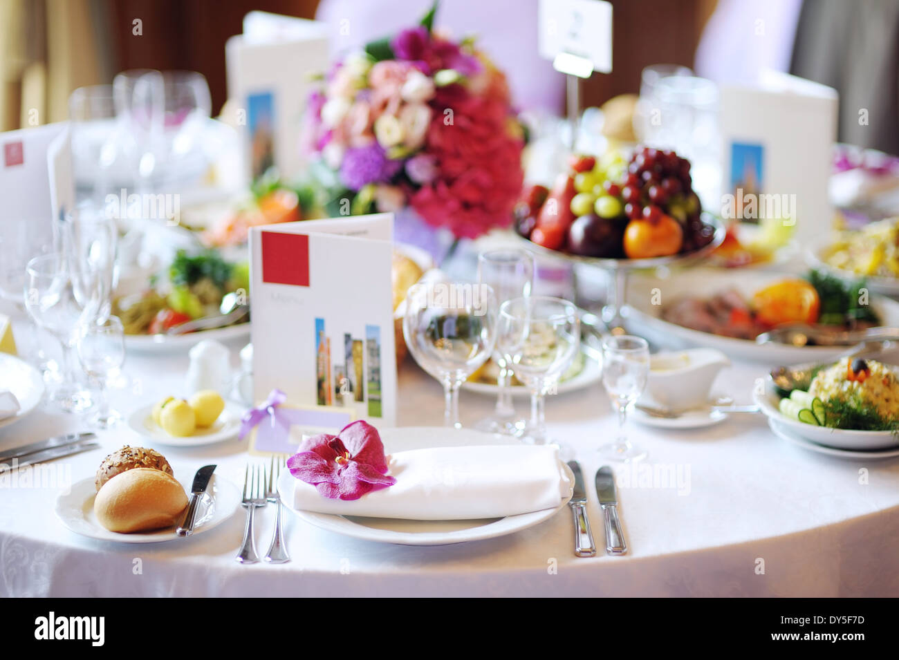 Table set for an event party or wedding reception Stock Photo - Alamy
