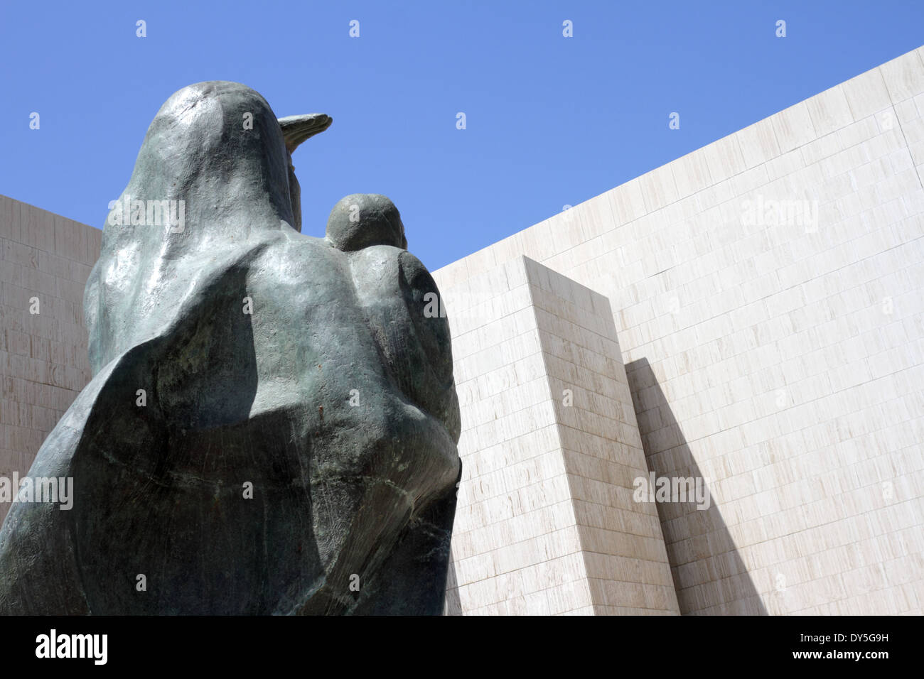 Statue outside the Bahrain National Museum, Manama, Kingdom of Bahrain ...