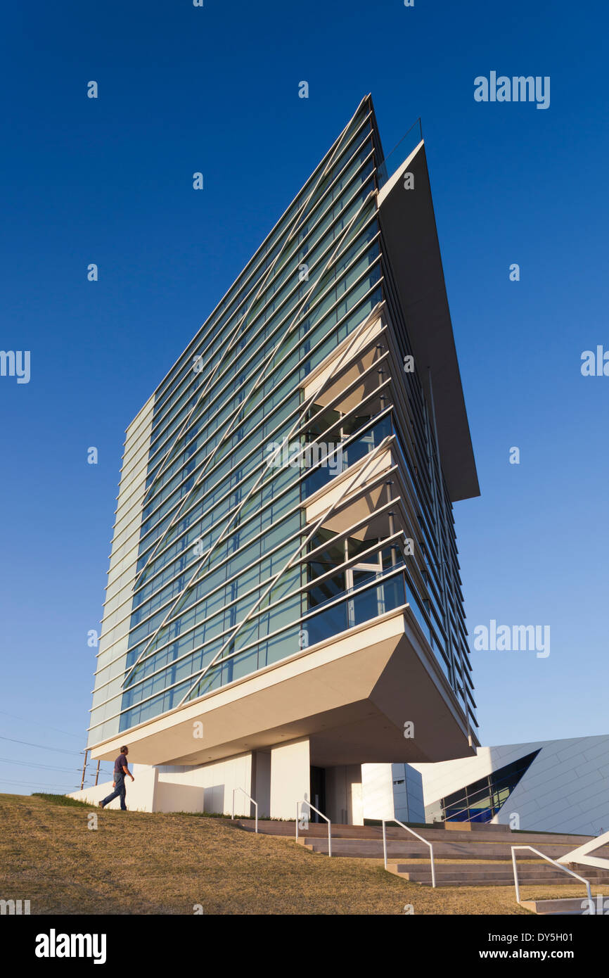 Chesapeake finish line tower hi-res stock photography and images - Alamy