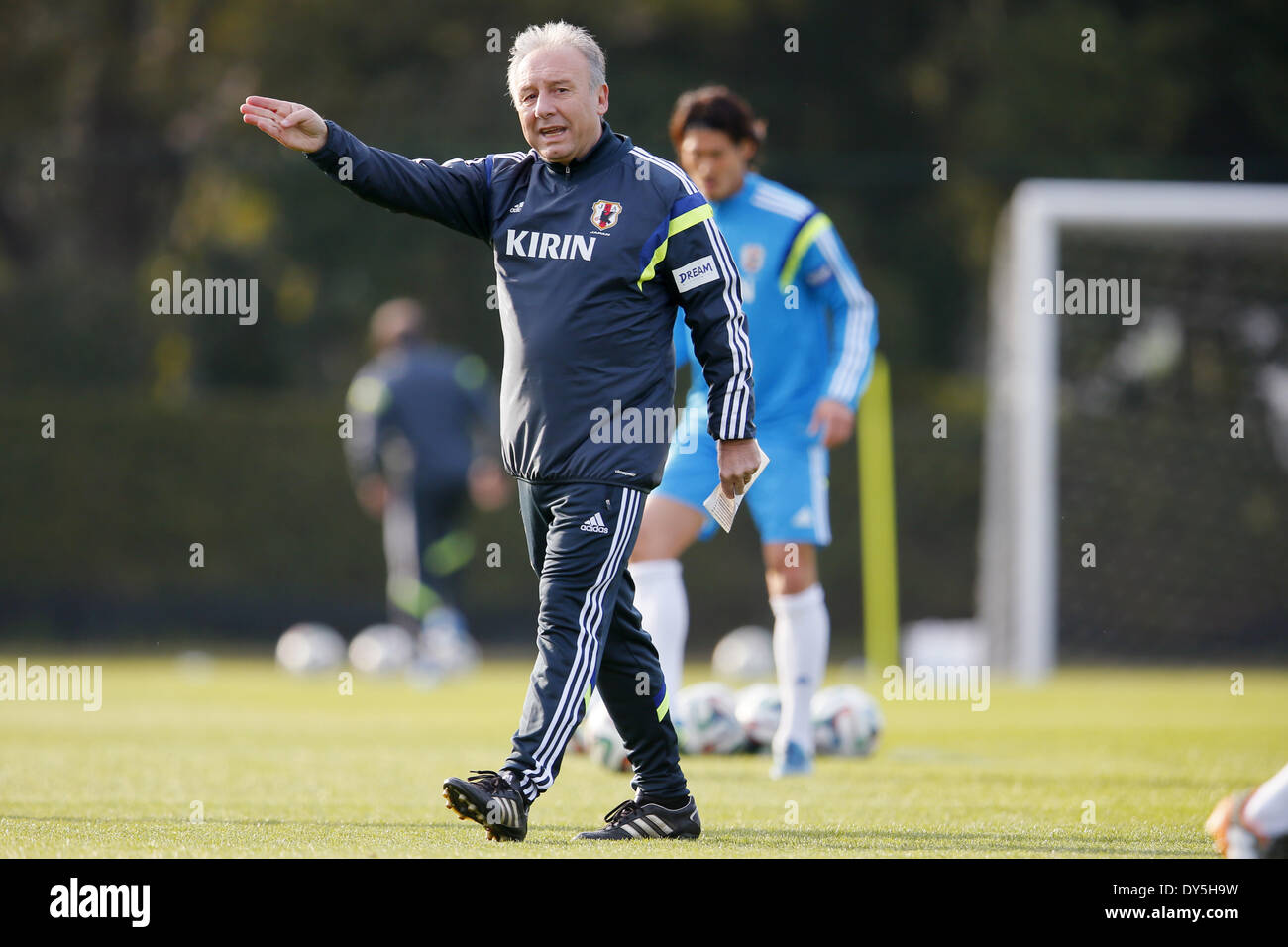 Akitsu Soccer Stadium, Chiba, Japan. 7th Apr, 2014. Alberto Zaccheroni ...