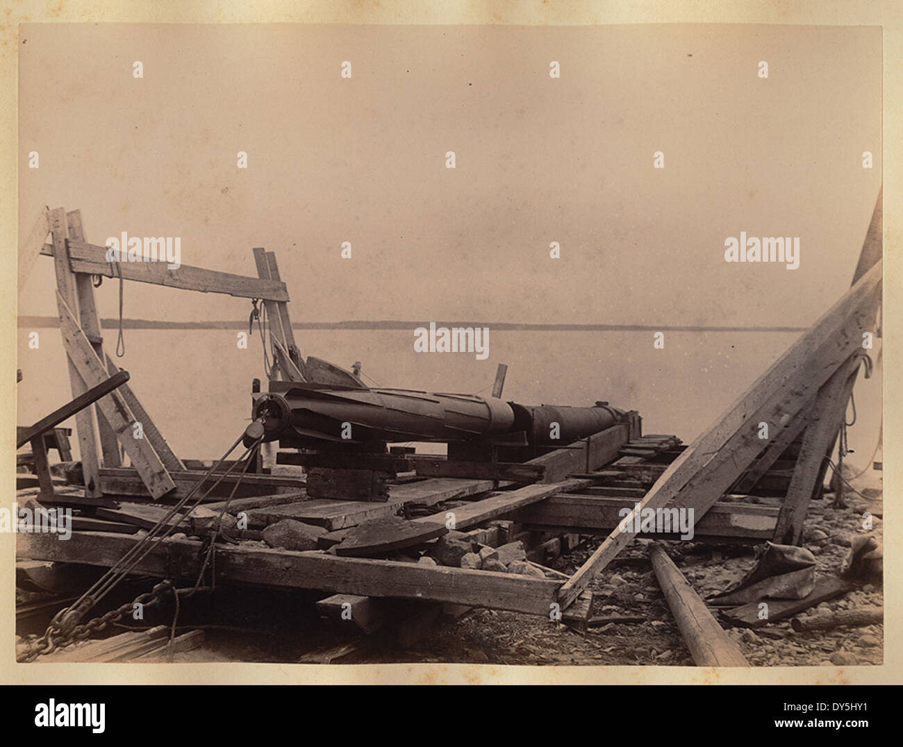 Smokeless powder hi-res stock photography and images - Alamy