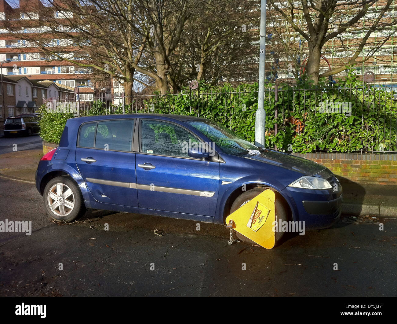 London Triangle Car Wheel Clamp Stock Photo - Alamy
