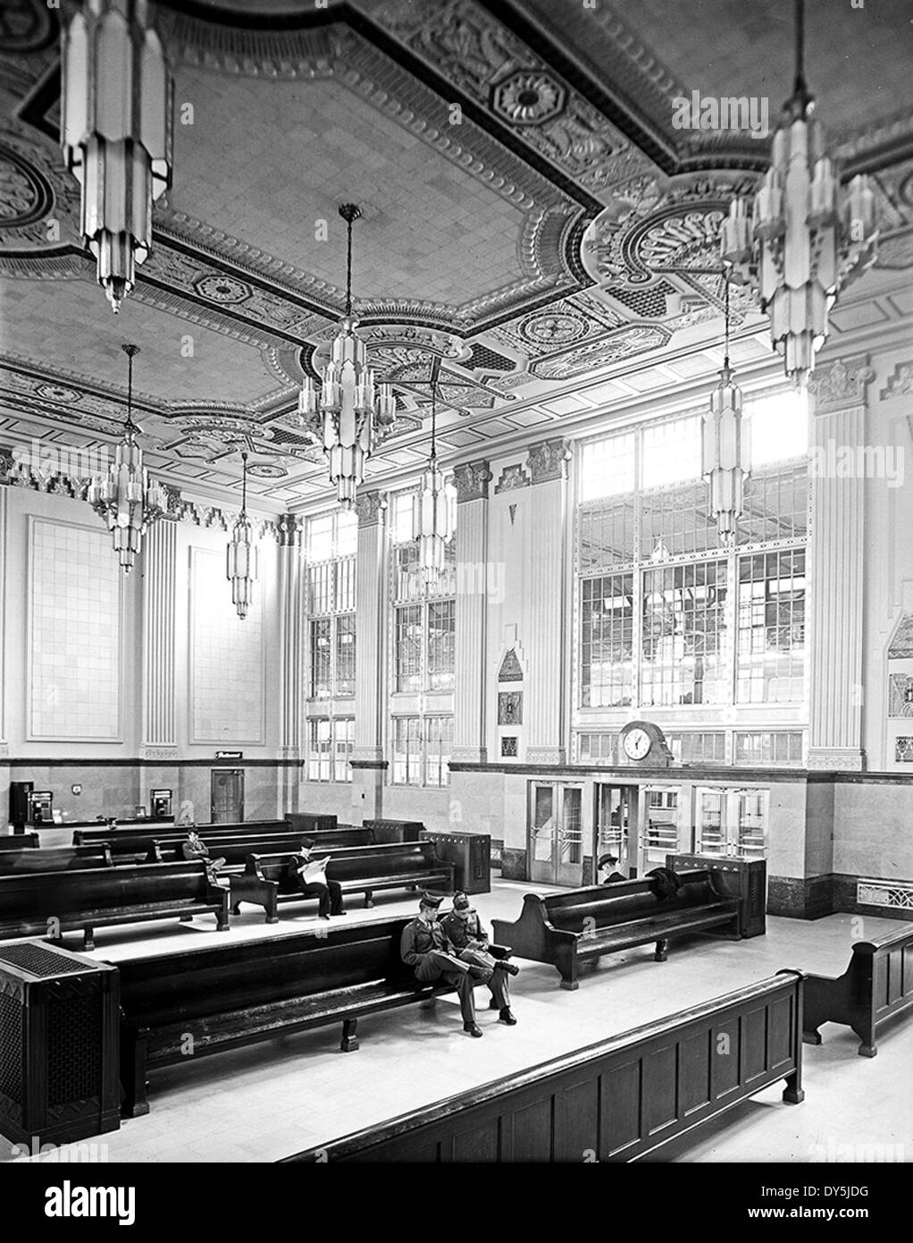 Smu building hi-res stock photography and images - Alamy