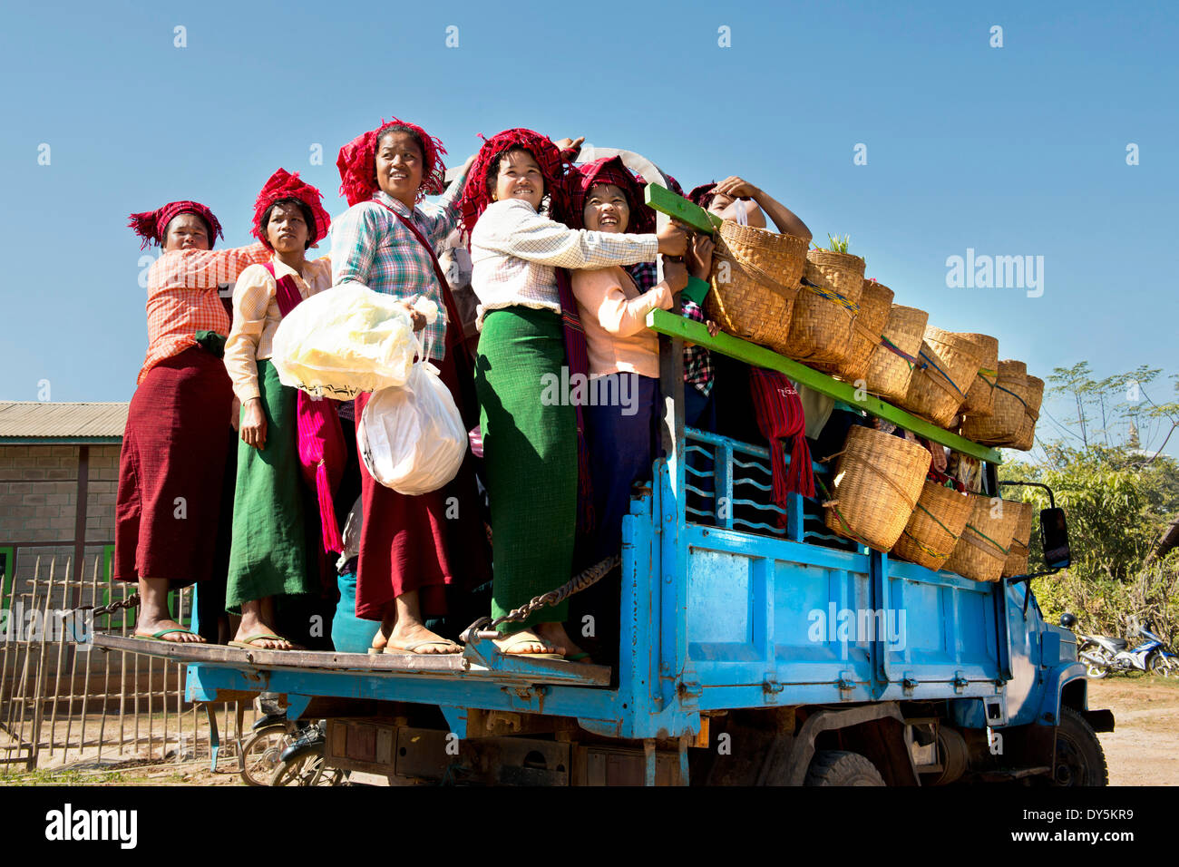 Myanmar, Inle lake, Pa O women tribe Stock Photo - Alamy