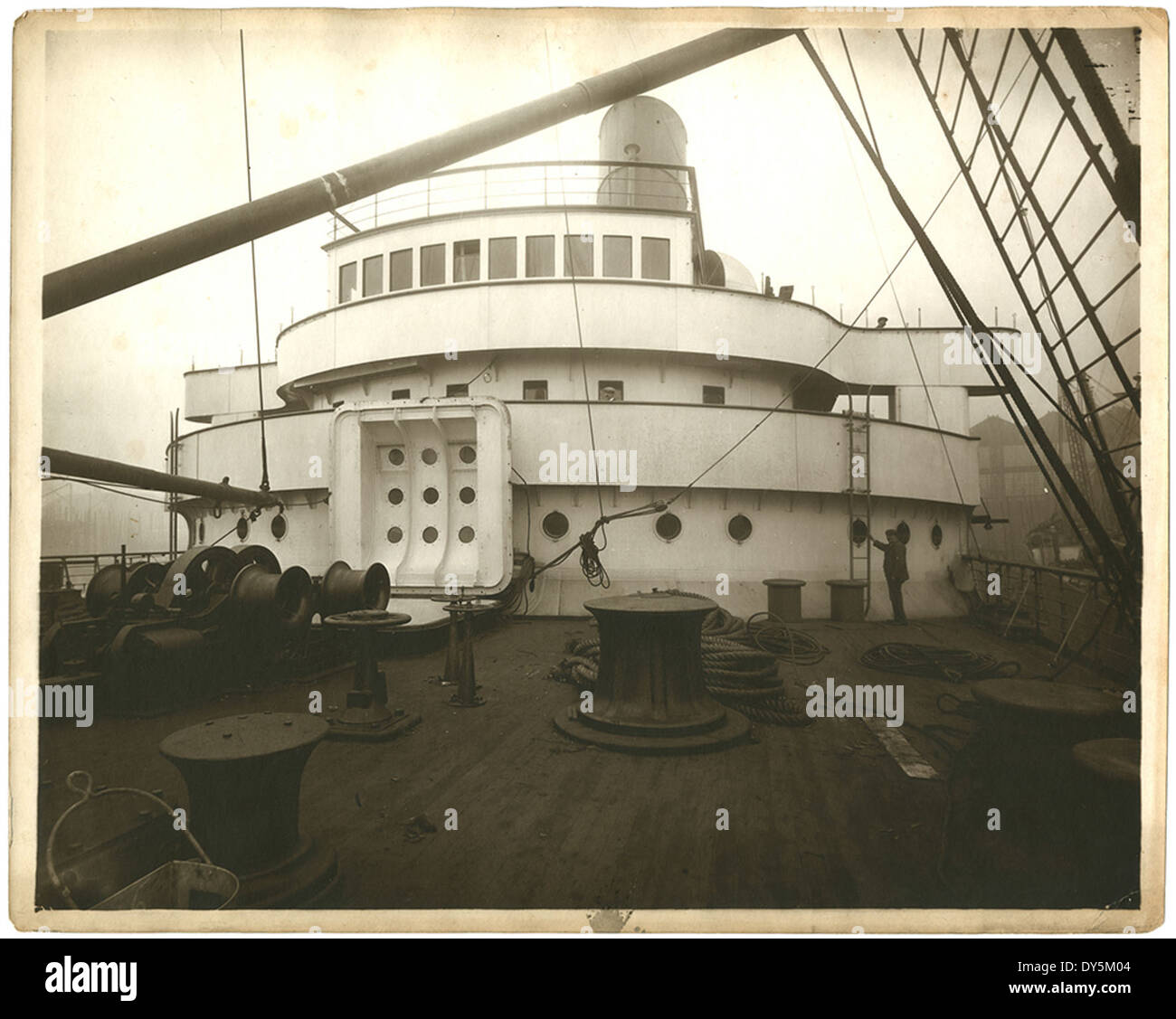 The Mauretania's deck machinery and curved bridge front represent the ...