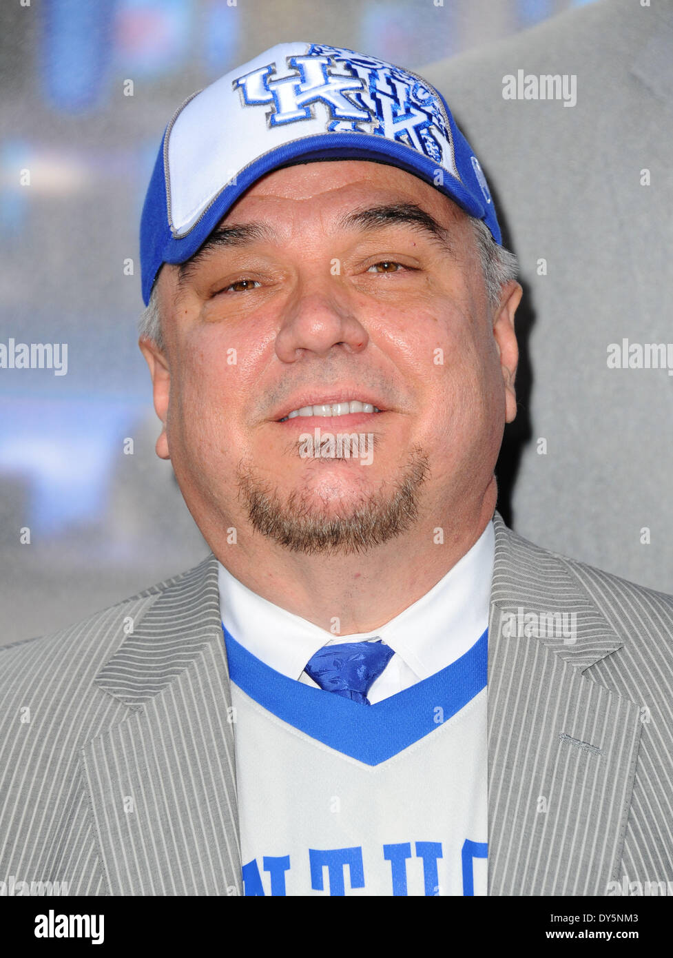 Los Angeles, California, USA. 7th Apr, 2014. W. Earl Brown attending ...