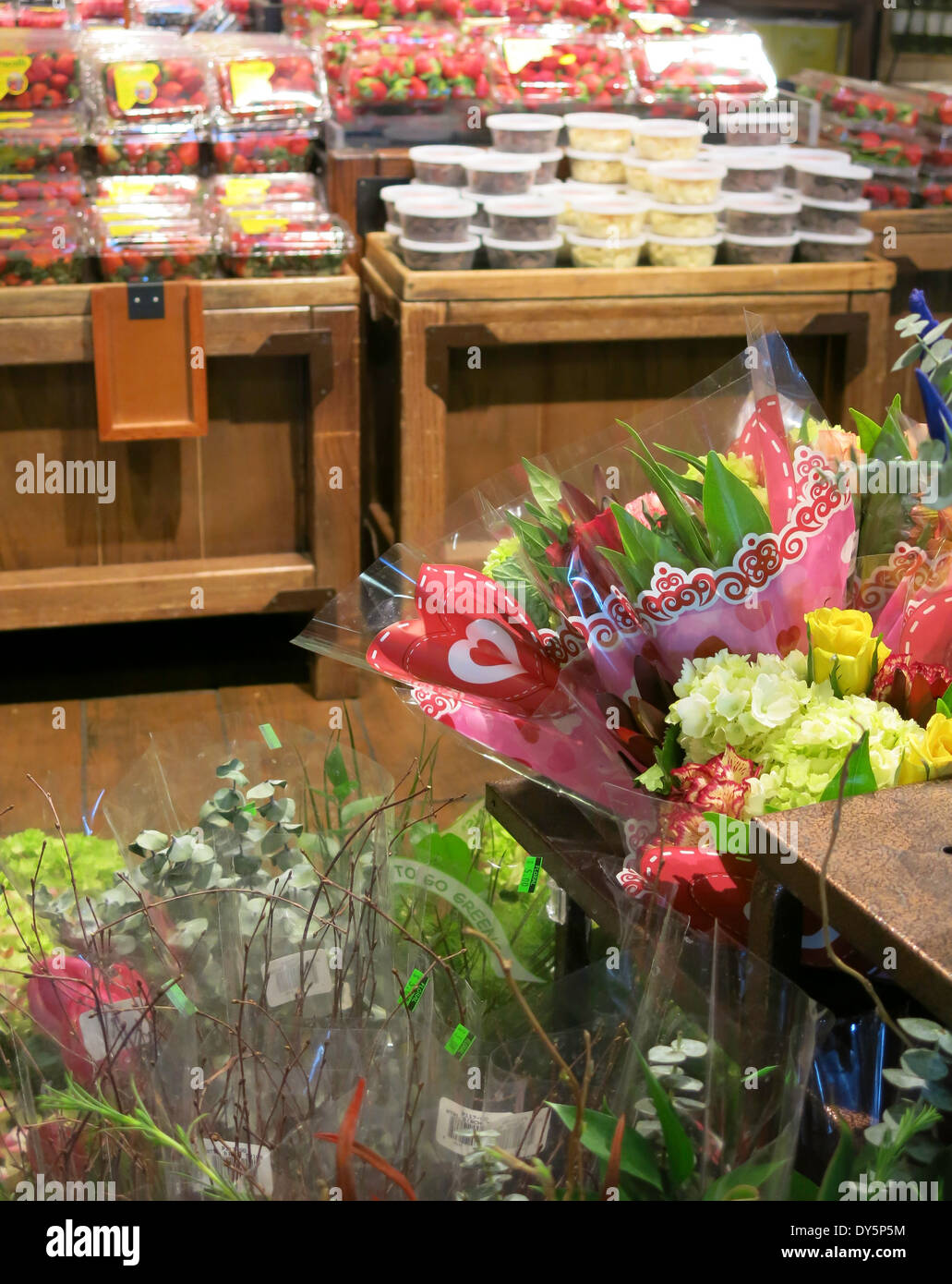 Fresh Cut Flower Display Area, The Fresh Market in Tampa, Florida Stock ...
