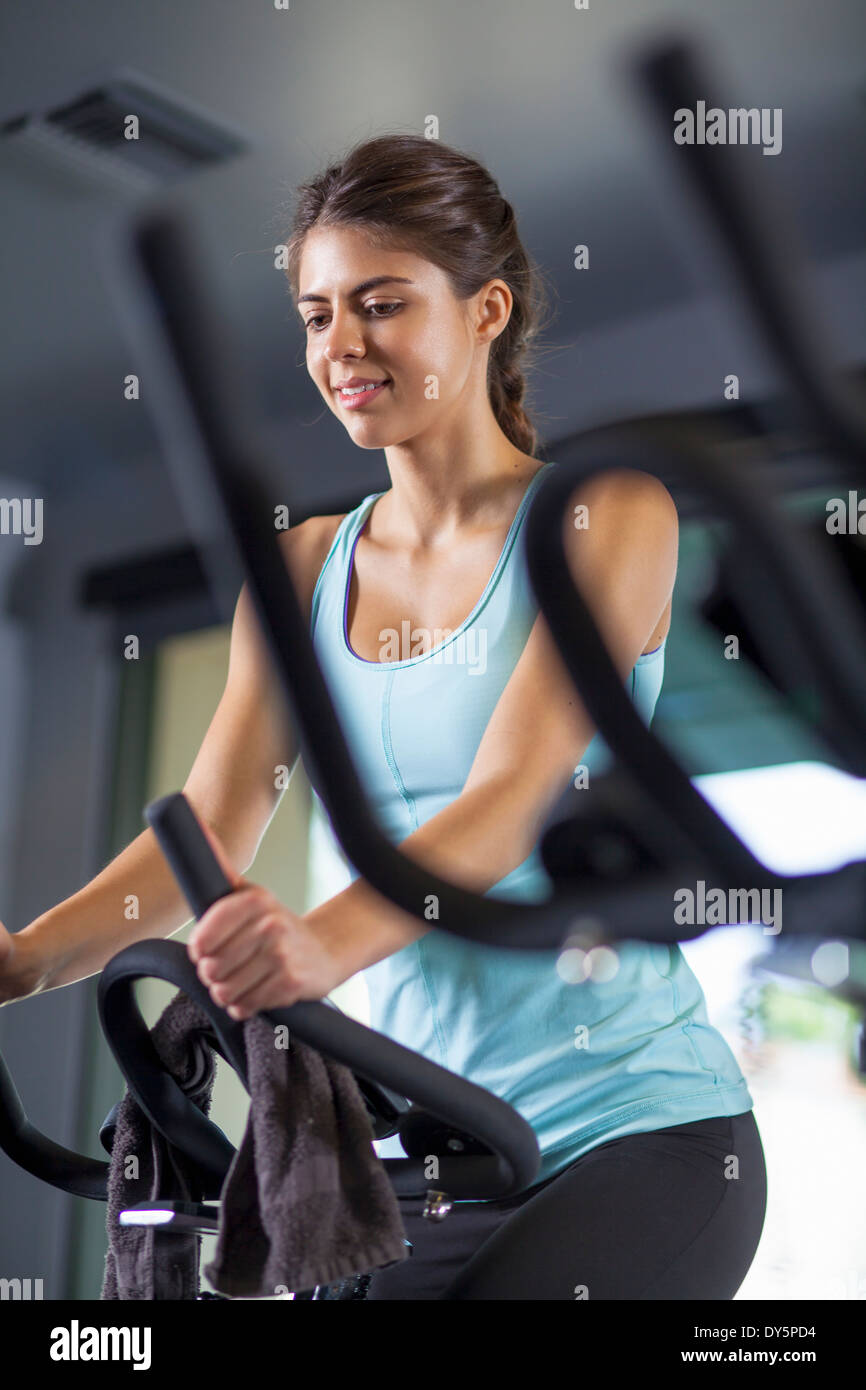 Cross trainer hi-res stock photography and images - Alamy