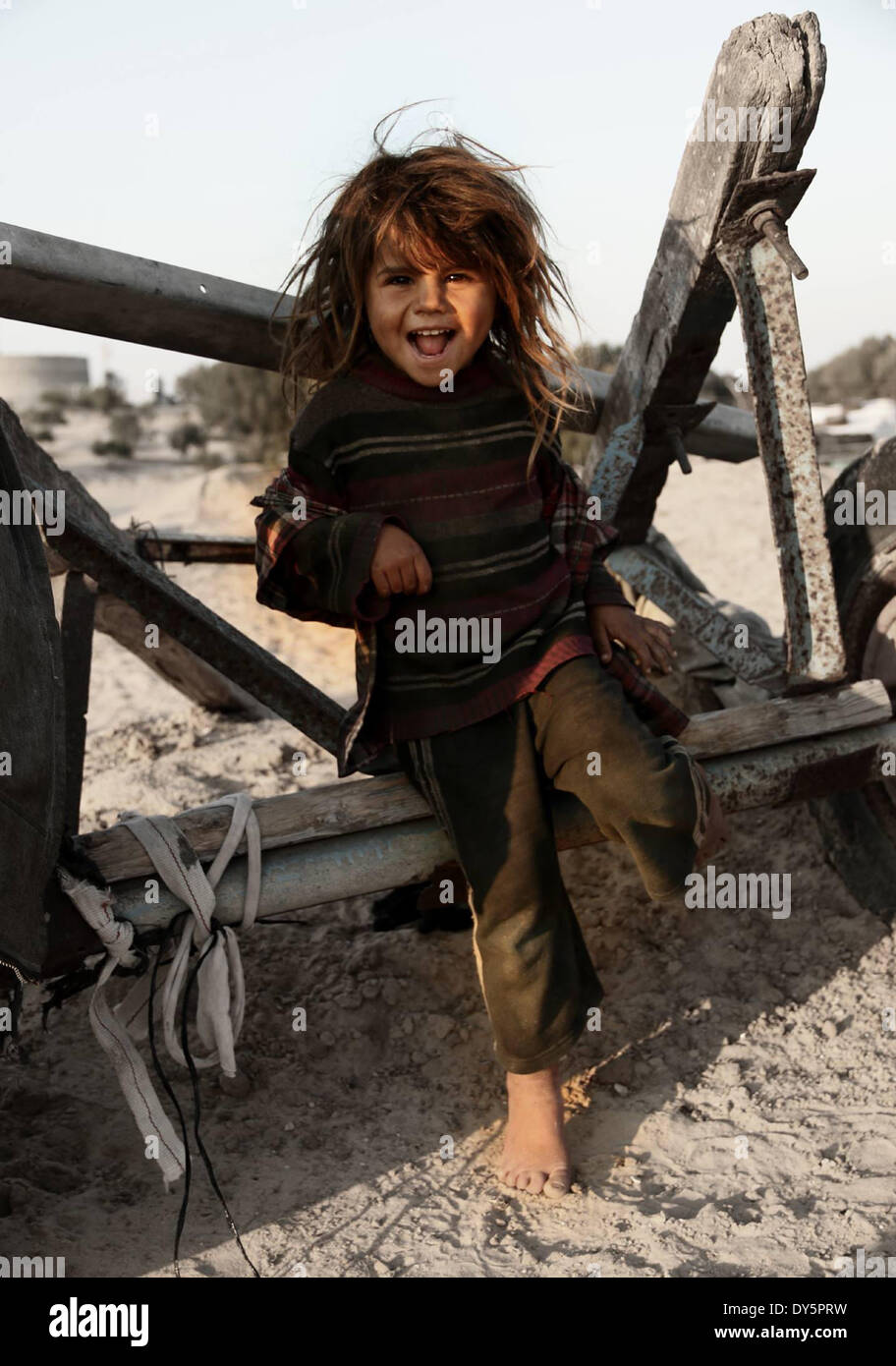 Gaza children smile hi-res stock photography and images - Alamy