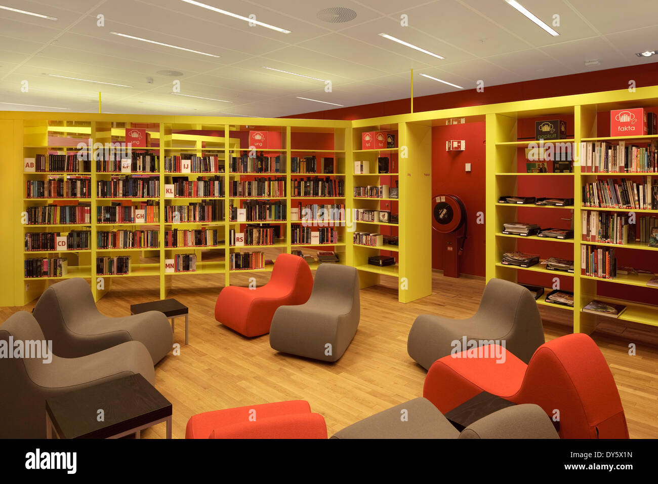Molde library hi-res stock photography and images - Alamy