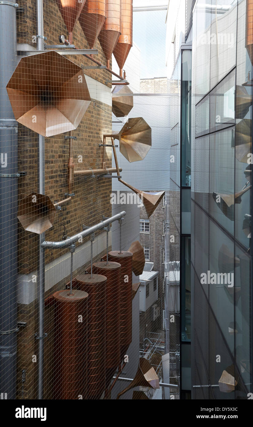 Lullaby factory london united kingdom hi-res stock photography and ...