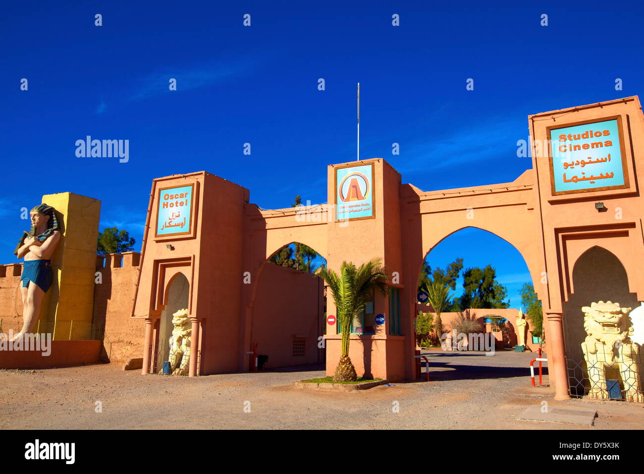 Ouarzazate morocco hi-res stock photography and images - Alamy
