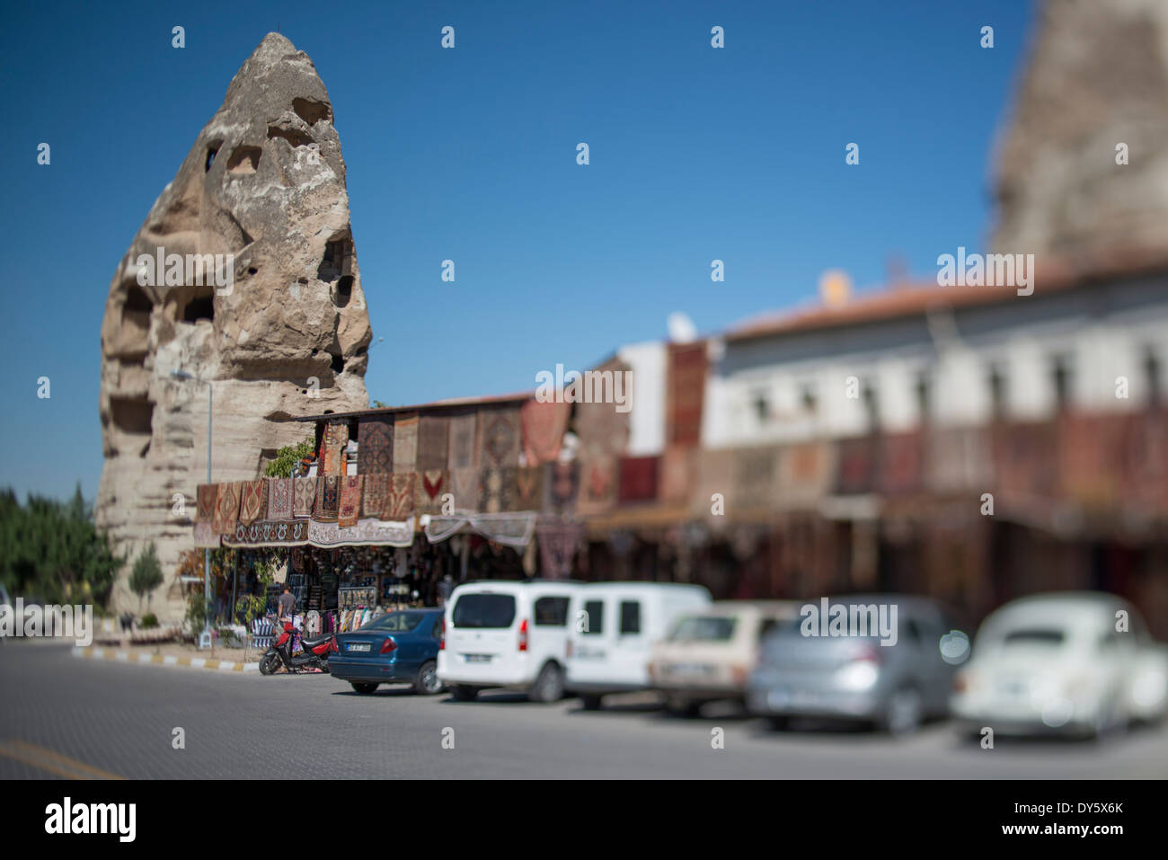 Turkish rugs in the grand bazaar hi-res stock photography and images ...