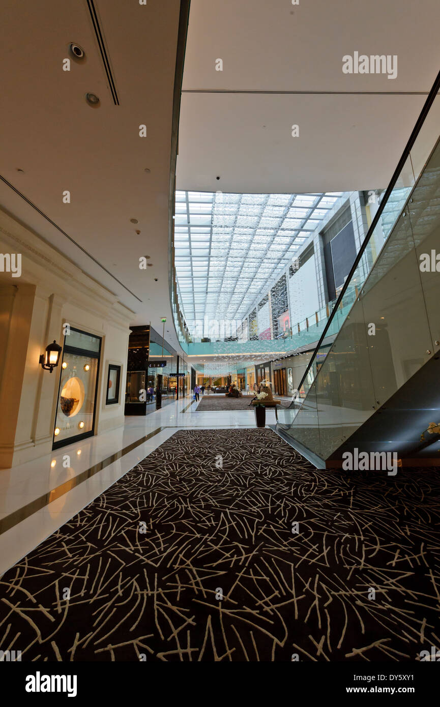 The lavish walkway inside the Dubai Mall with luxurious retail shops ...