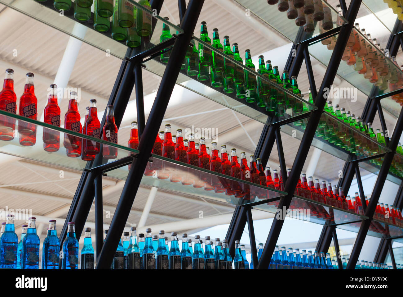 Soda pop display hi-res stock photography and images - Alamy