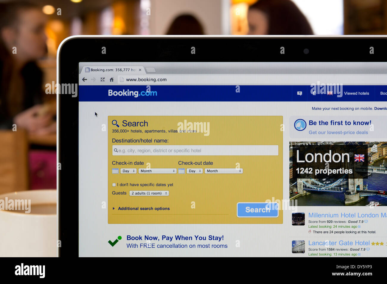 Hotel booking screen hi-res stock photography and images - Alamy