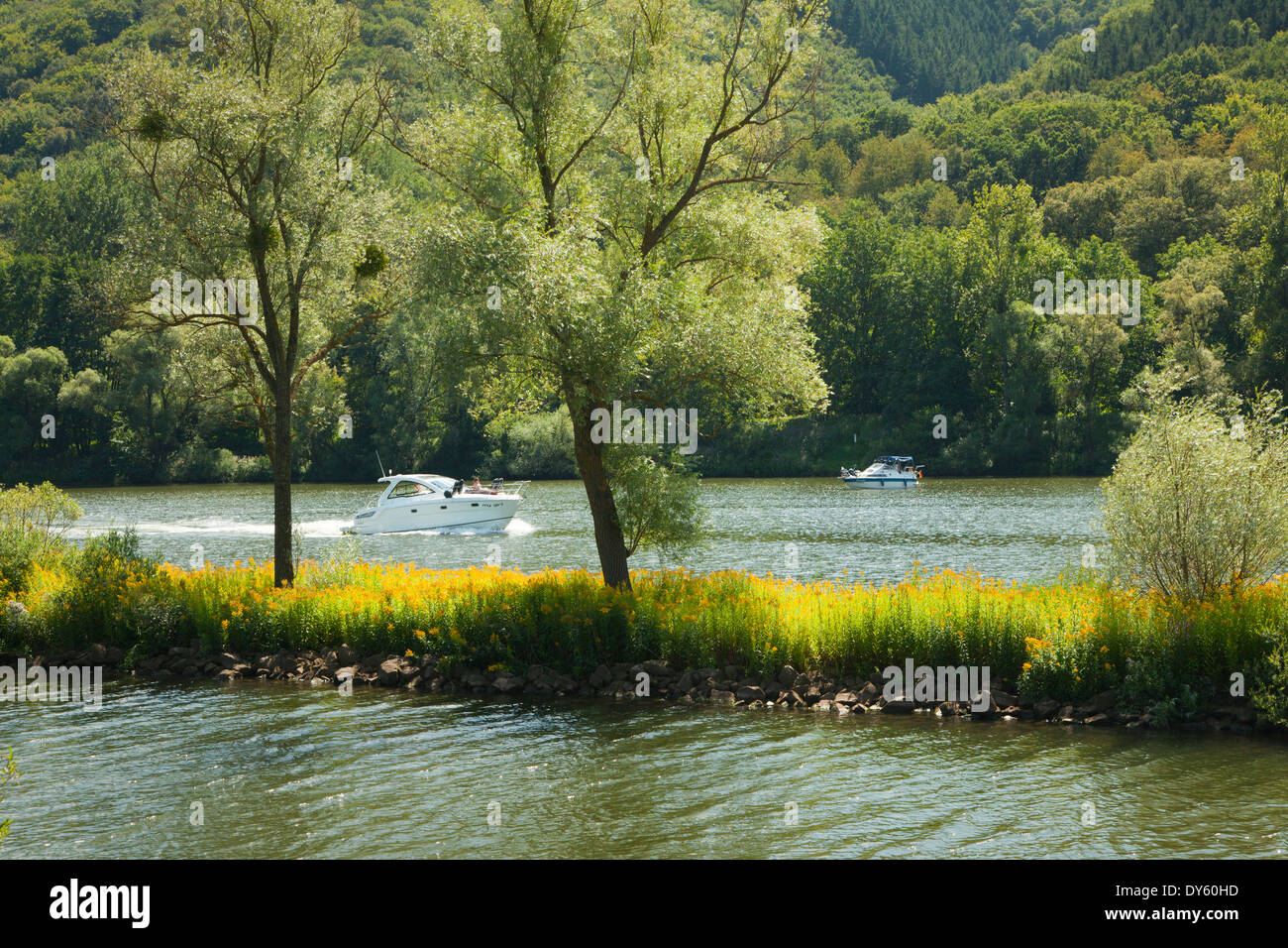 Human motor boats hi-res stock photography and images - Alamy