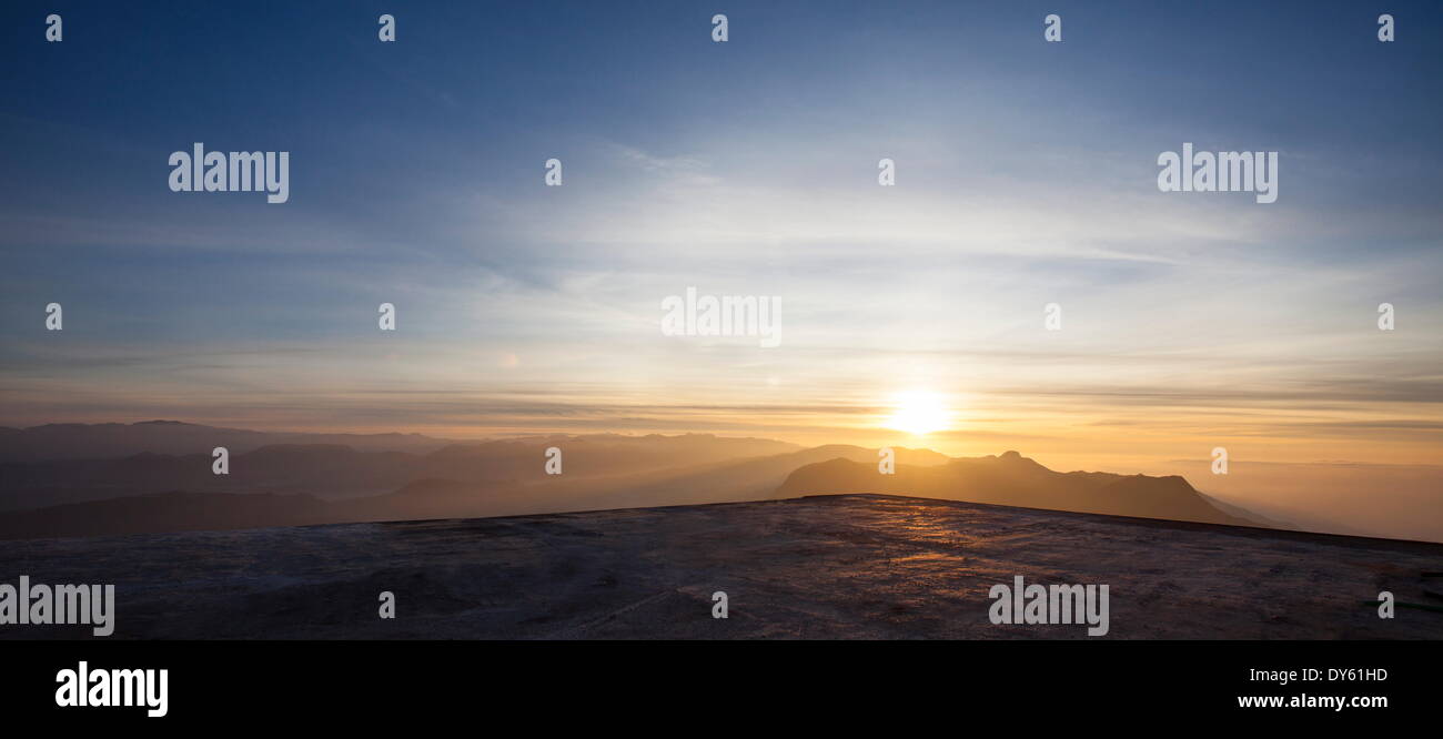 Sri pada hi-res stock photography and images - Alamy