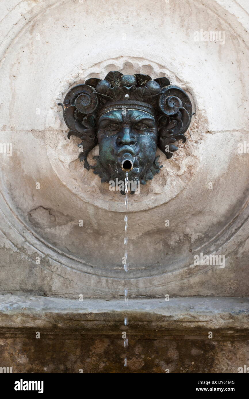 Fountain of the calamo hi-res stock photography and images - Alamy