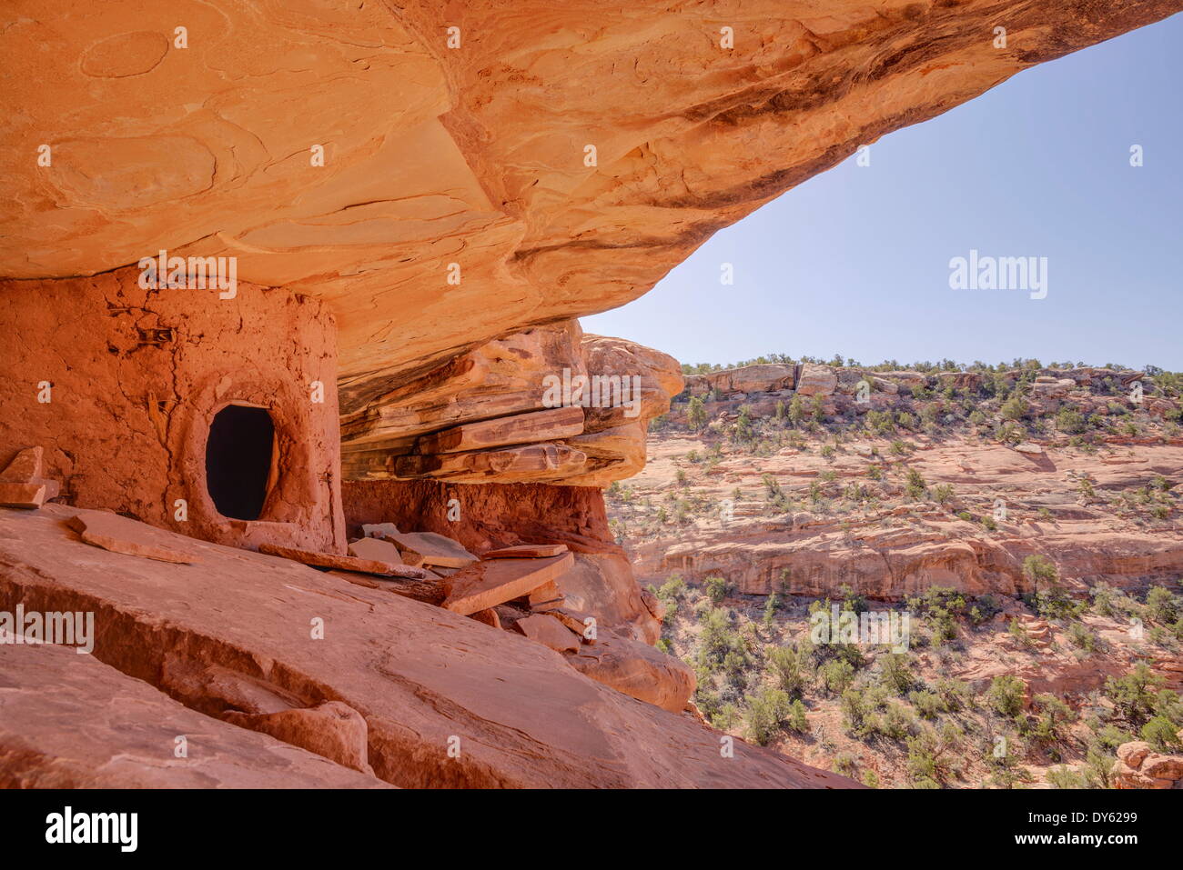 Ancient Indian Granaries, Road Canyon, Cedar Mesa, Utah, United States ...