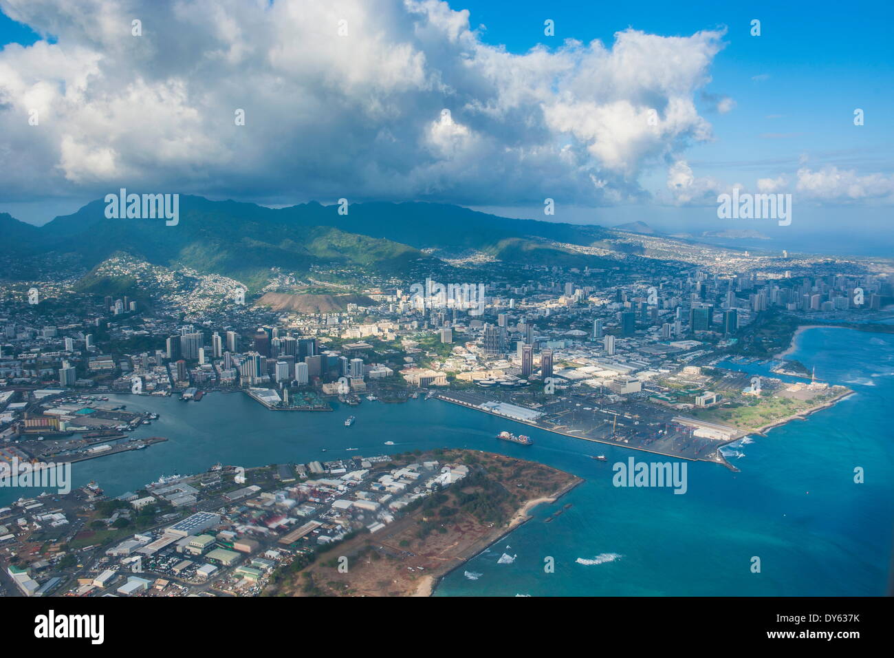 Honolulu aerial hi-res stock photography and images - Alamy