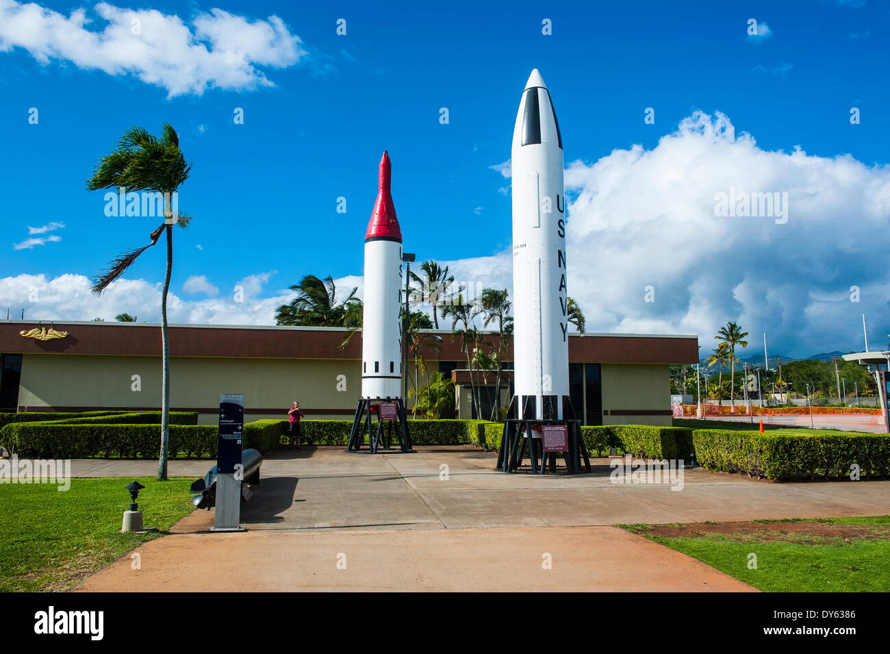 Rocket hi-res stock photography and images - Alamy