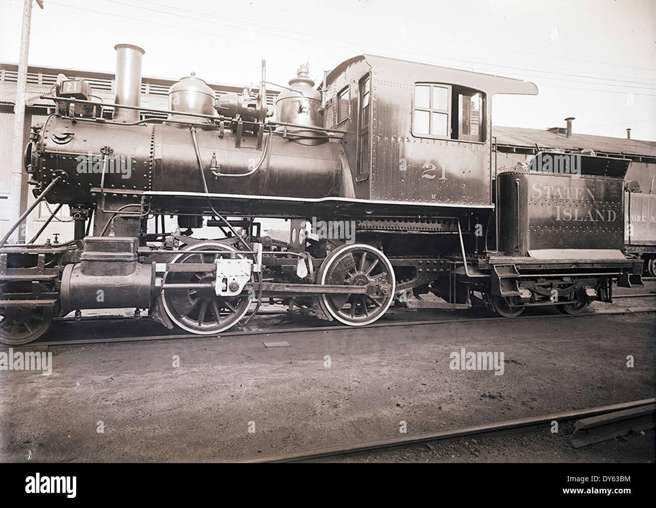 The Staten Island Rapid Transit (SIRT) No. 21 is a locomotive used on ...
