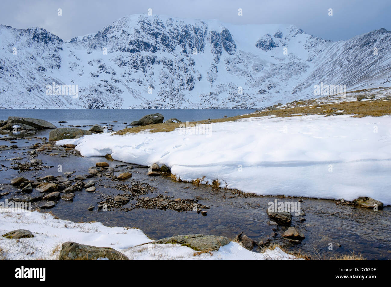Helvellyn mountain from Red Tarn with Swirral and Striding Edge in ...