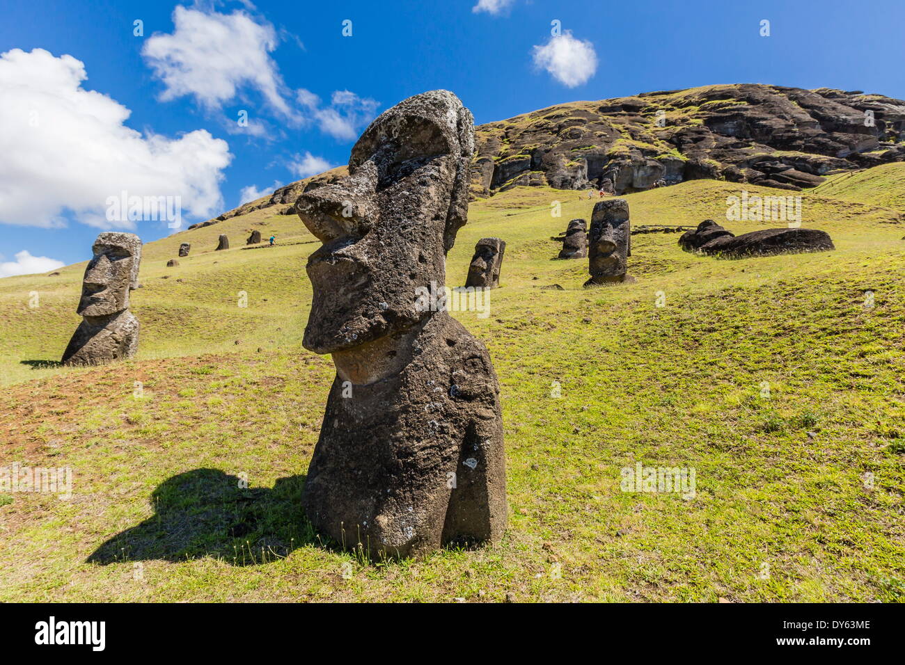 Rano Raraku, the quarry site for all moai statues on Easter Island ...
