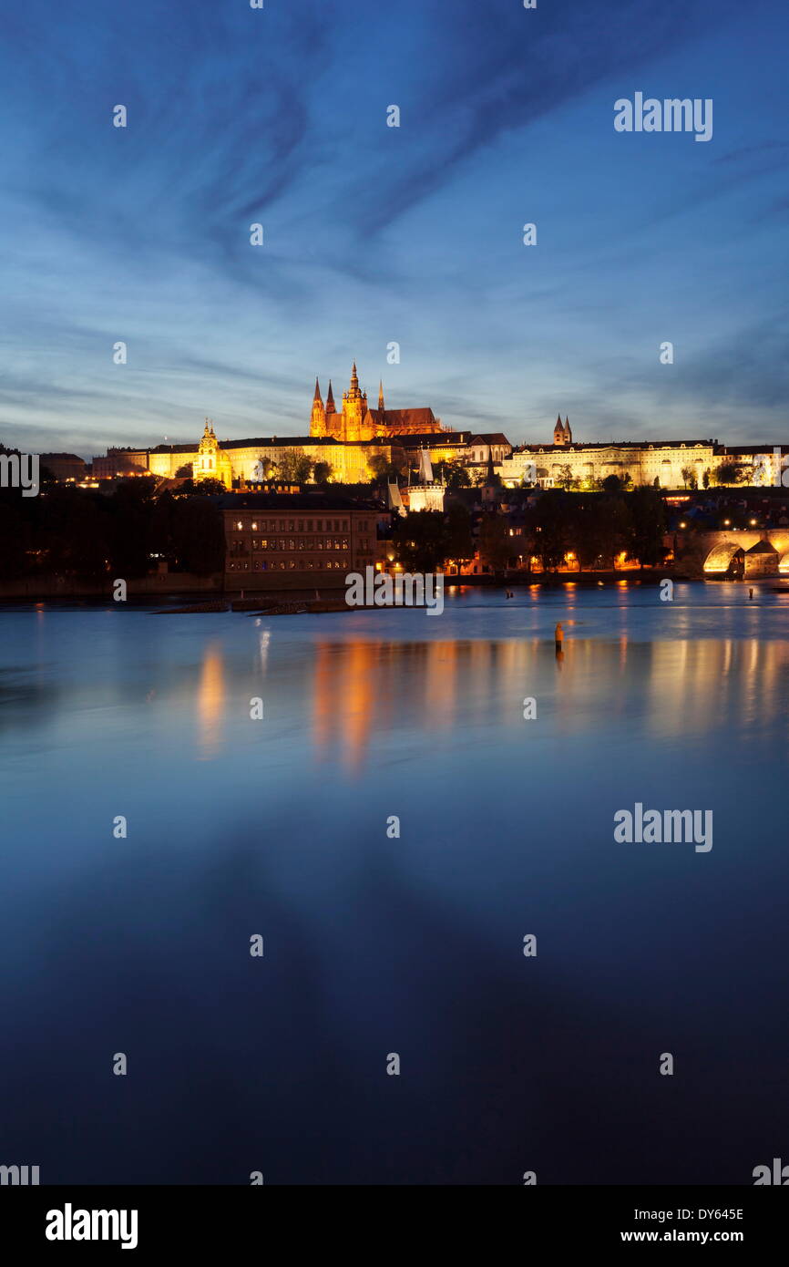 View of River Vltava to Charles Bridge and the Castle District, UNESCO Site, Prague, Bohemia ...