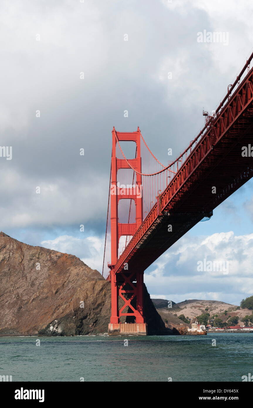 Tourist photography golden gate bridge hi-res stock photography and ...