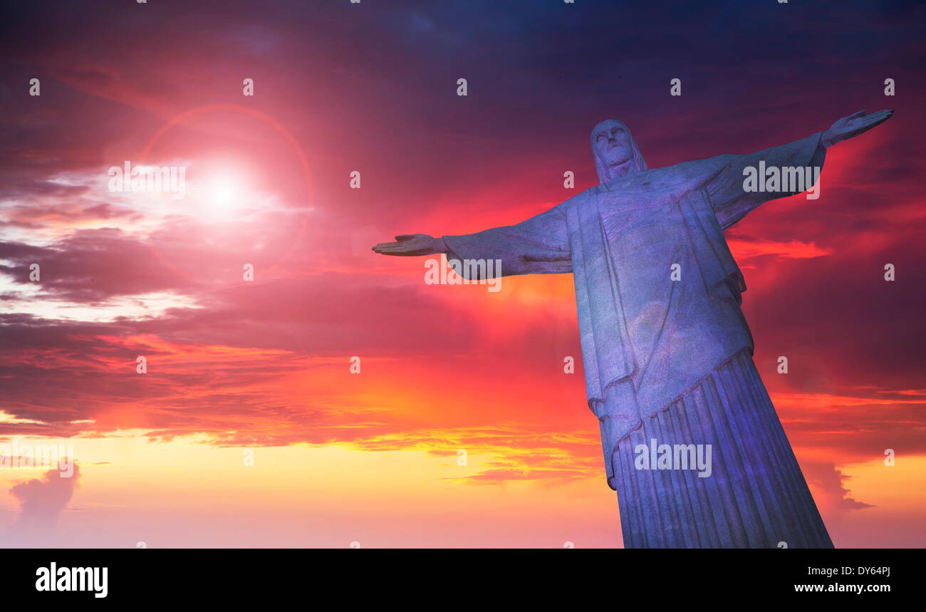 Statue of Christ the Redeemer at sunset, Corcovado, Rio de Janeiro ...