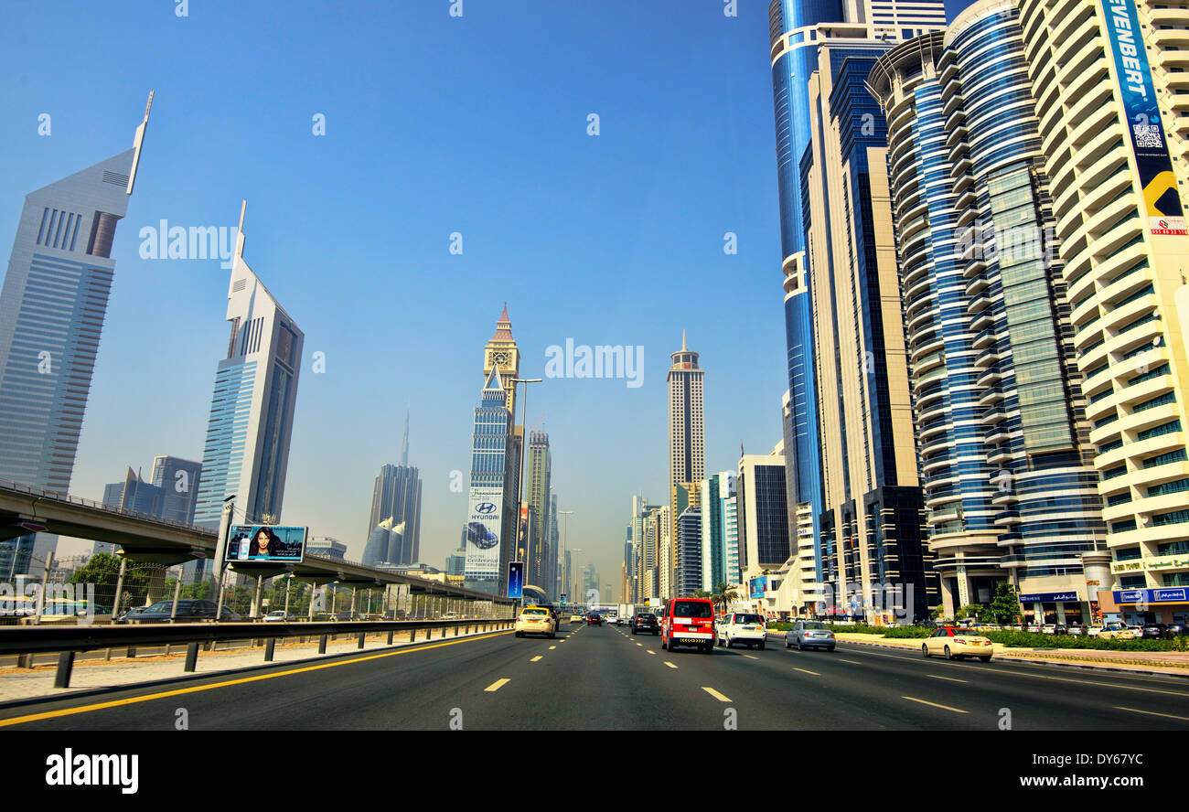 Modern day road construction hi-res stock photography and images - Alamy