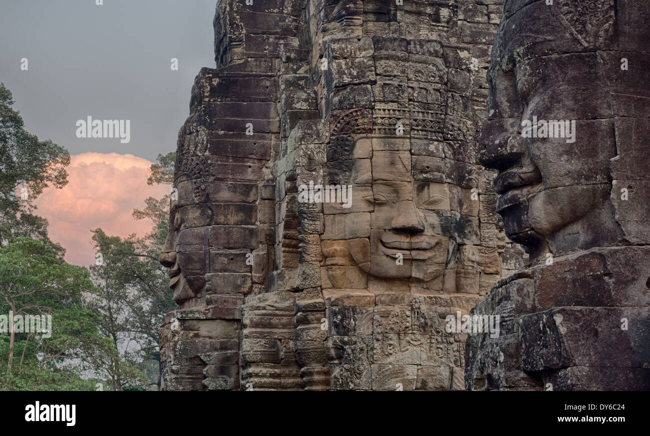 The amazing faces at the Bayon temple, Siem Riep, Cambodia Stock Photo ...