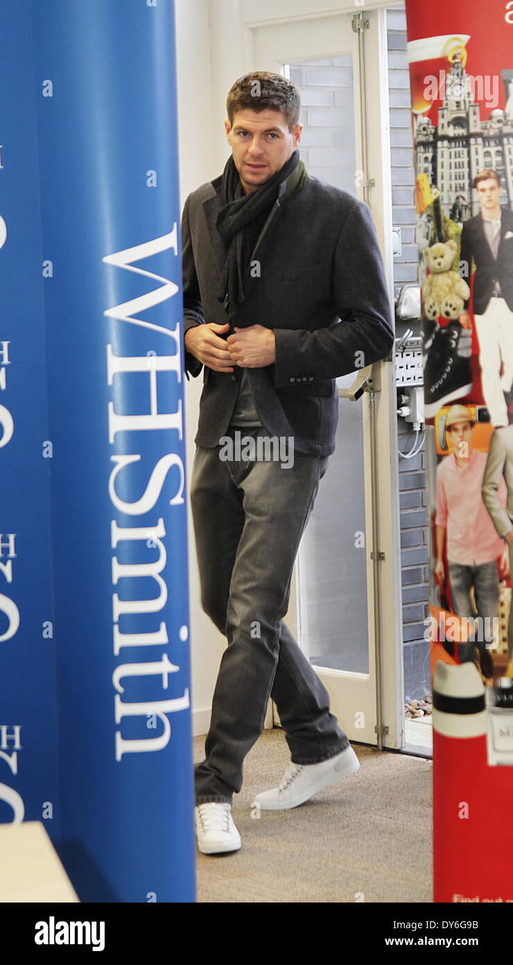 Steven Gerrard signs copies of his book My Liverpool Story at WH ...
