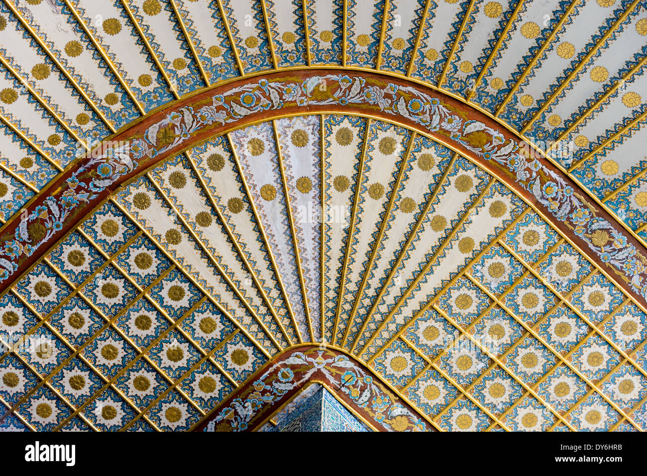 Background tiles hi-res stock photography and images - Alamy