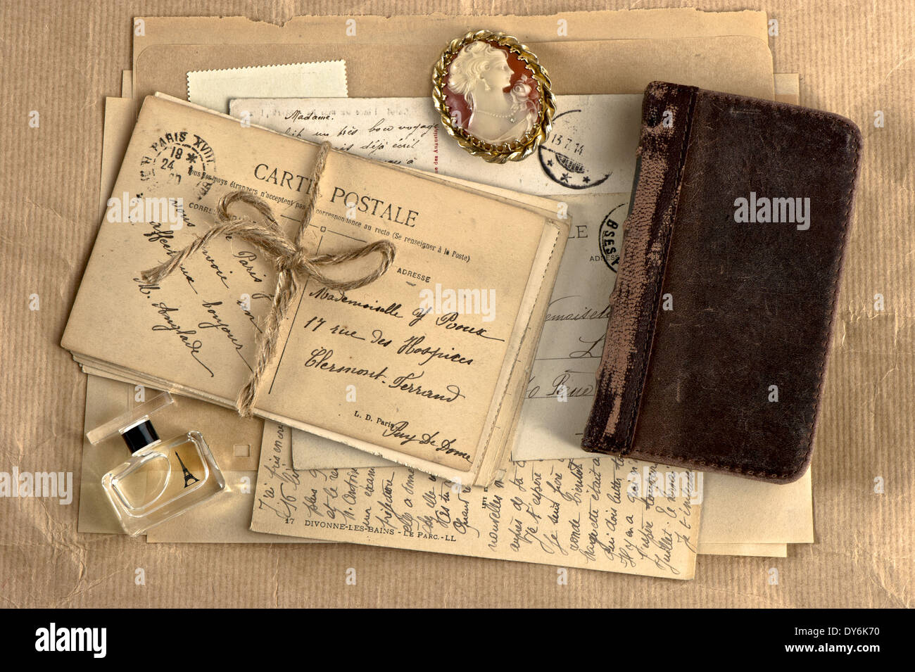 Vintage Writing Wallpaper
