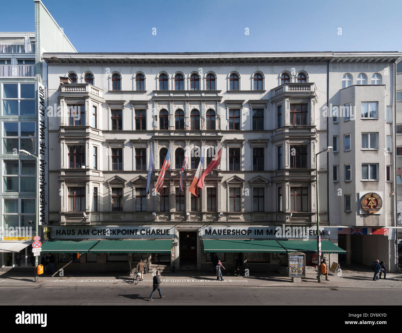 Checkpoint charlie museum hi-res stock photography and images - Alamy