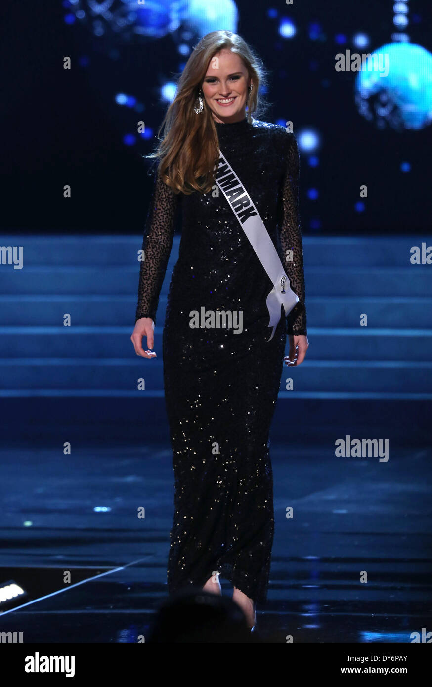 2012 Miss Universe Pageant Preliminary Competition at PH Live Theatre ...